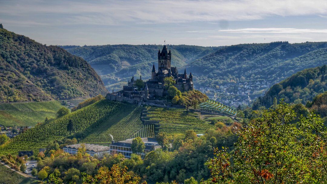 Autumnvibes an der Mosel: Die 3 schönsten Wanderungen im Herbst ...